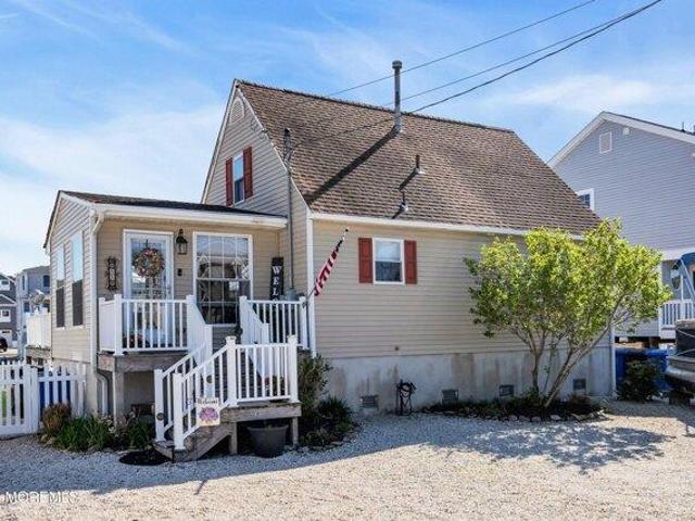 3 bedroom, Manahawkin NJ 08050 102313125
