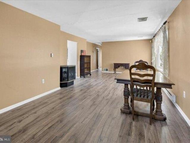 3 bedroom, Manahawkin NJ 08050 105159914