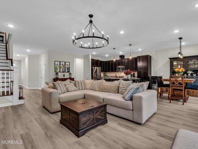 3 bedroom, Manalapan NJ 07726 102257054