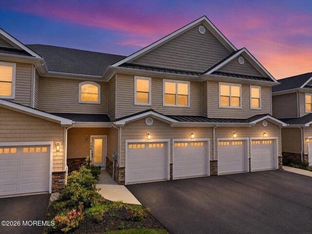 3 bedroom, Manalapan NJ 07726 102215408