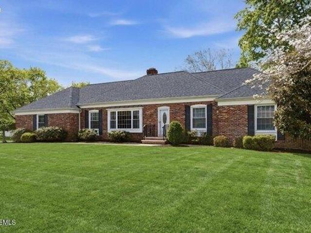 3 bedroom, Manalapan NJ 07726 104410623