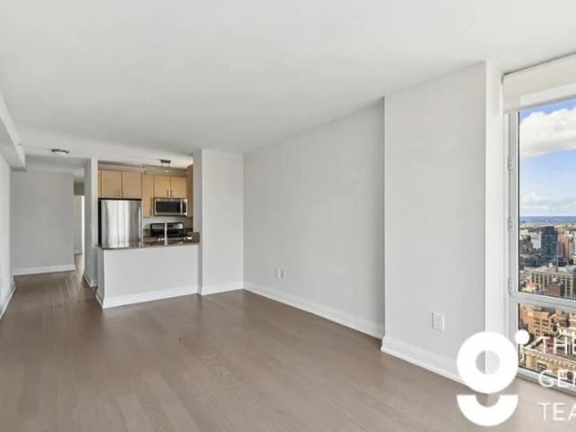 3 bedroom, Manhattan NY 10001 LS88918504