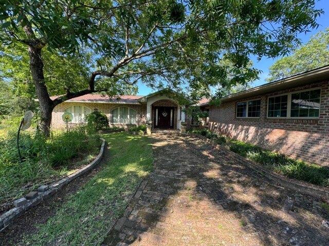 3 bedroom, Many LA 71449 LS93474729