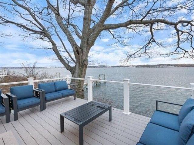 3 bedroom, Marblehead MA 01945 LS102800464