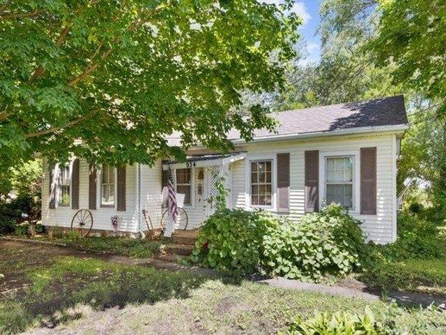 3 bedroom, Marengo IL 60152 90333375