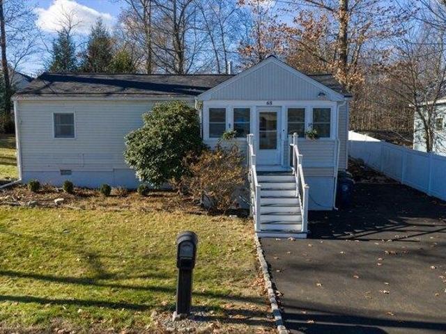 3 bedroom, Marlborough MA 01752 102445755