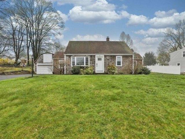 3 bedroom, Marlborough MA 01752 LS102922263