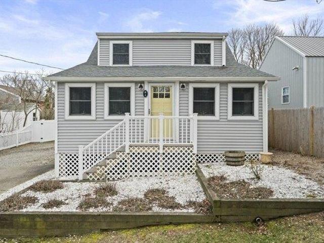 3 bedroom, Marshfield MA 02050 102634212