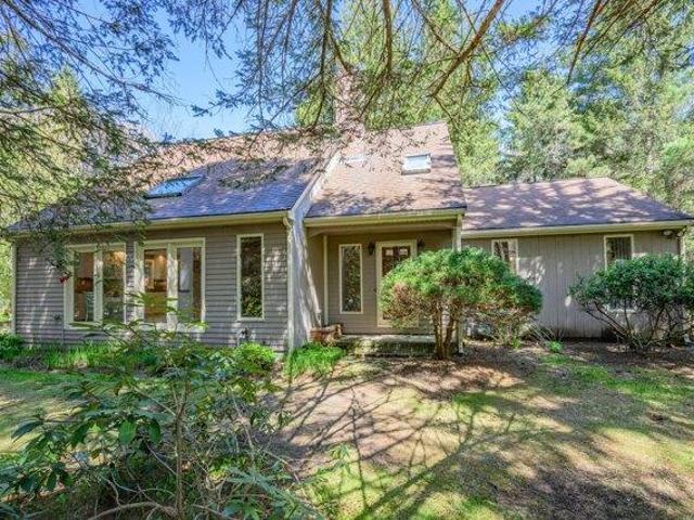 3 bedroom, Marstons Mills MA 02648 104542115
