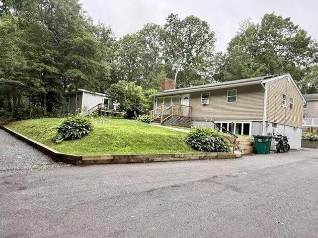 3 bedroom, Marstons Mills MA 02648 105115449