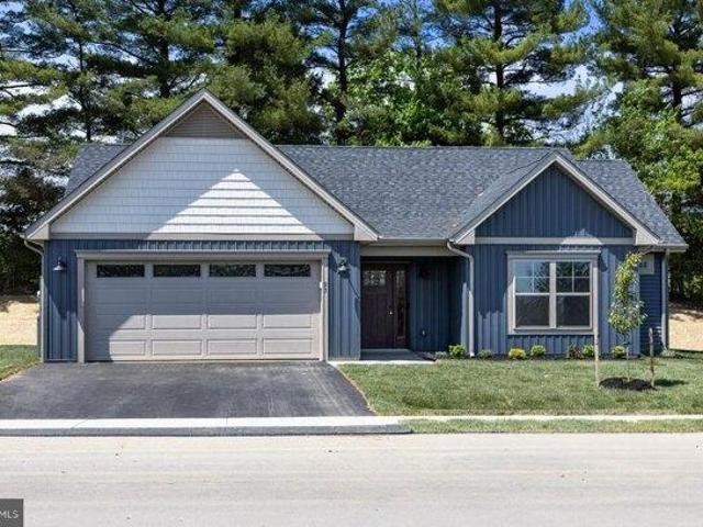 3 bedroom, Martinsburg WV 25404 103627471