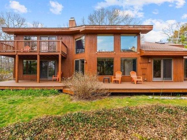 3 bedroom, Mashpee MA 02649 101958058
