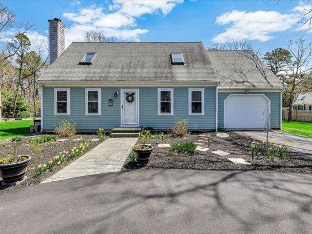 3 bedroom, Mashpee MA 02649 103034559