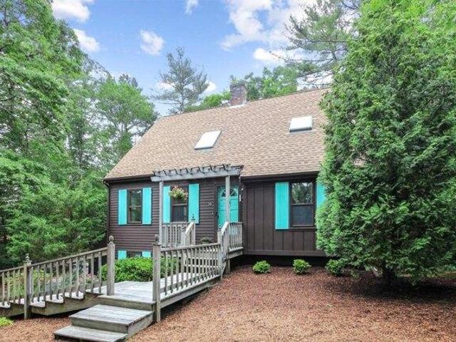3 bedroom, Mashpee MA 02649 104569297