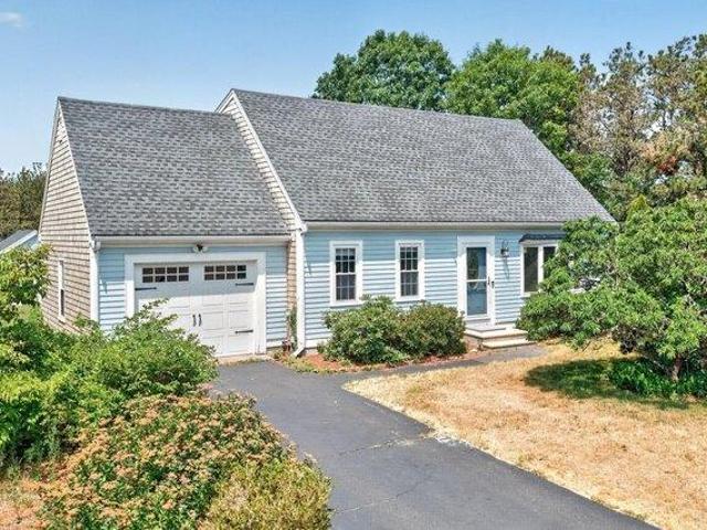 3 bedroom, Mashpee MA 02649 104848550