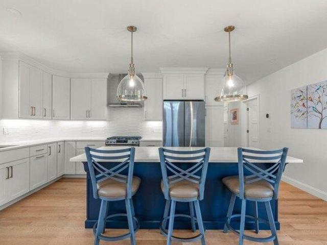 3 bedroom, Mashpee MA 02649 104299518
