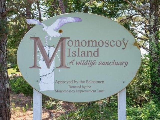 3 bedroom, Mashpee MA 02649 105125404