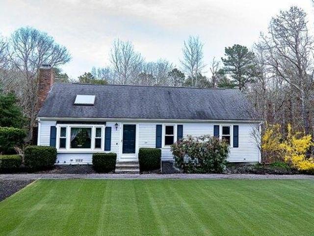 3 bedroom, Mashpee MA 02649 LS102158500