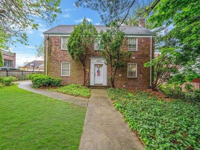 3 bedroom, Maspeth NY 11378 103605193