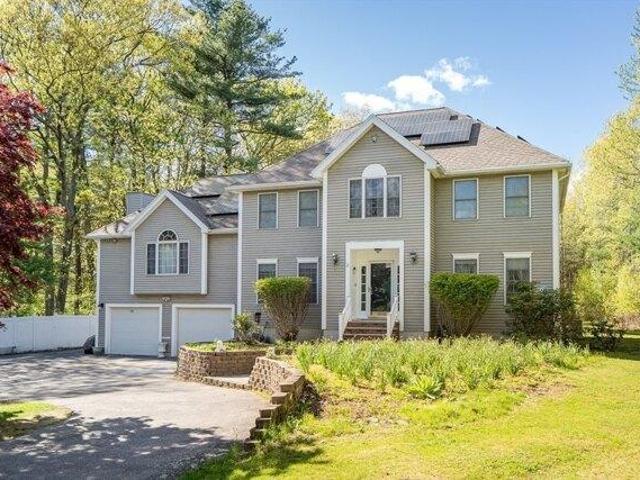 3 bedroom, Methuen MA 01844 102372981