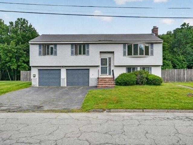 3 bedroom, Methuen MA 01844 103437400