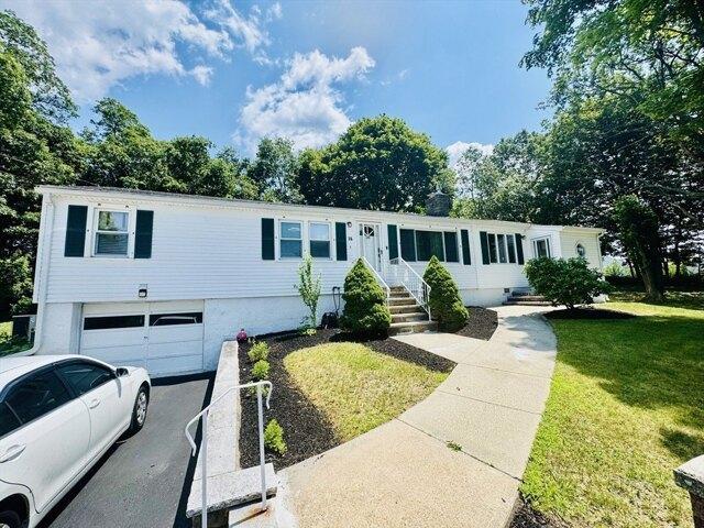 3 bedroom, Methuen MA 01844 104808364
