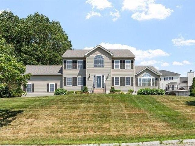 3 bedroom, Methuen MA 01844 104852137