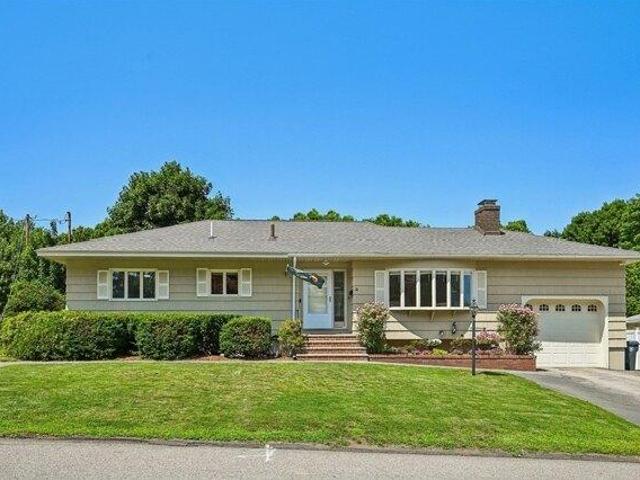 3 bedroom, Methuen MA 01844 104870019
