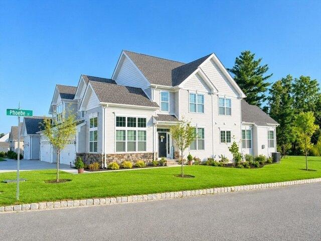 3 bedroom, Methuen MA 01844 105061172