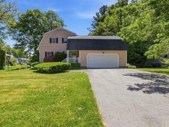 3 bedroom, Methuen MA 01844 105095293