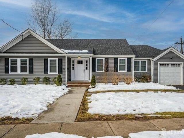 3 bedroom, Metuchen NJ 08840 LS101662014