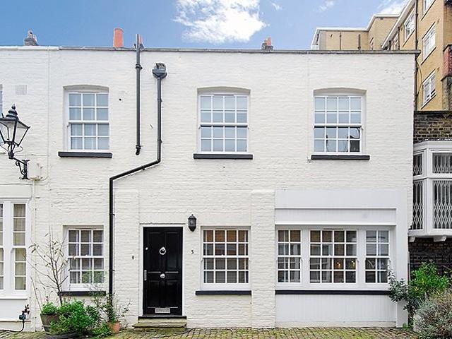 3 bedroom mews to rent