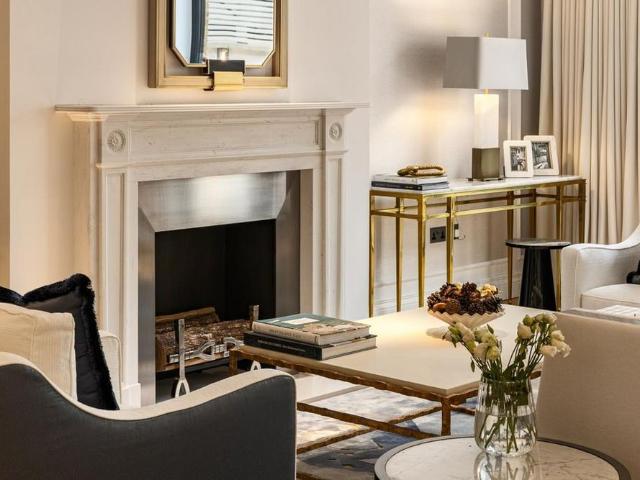 3 bedroom mews to rent