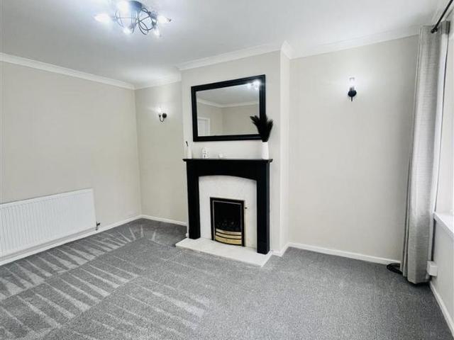 3 bedroom mews to rent