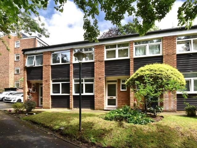 3 bedroom mews for sale