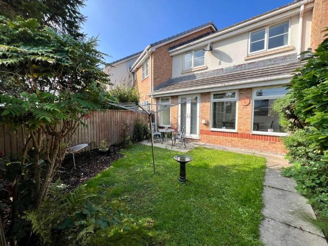 3 bedroom mews for sale