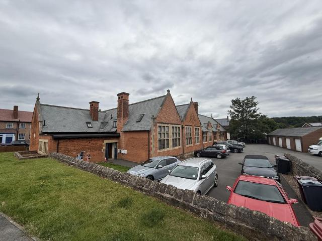 3 bedroom mews for sale
