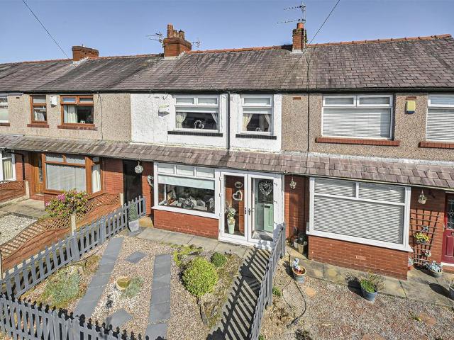3 bedroom mews for sale