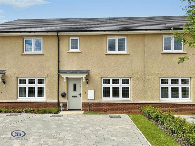 3 bedroom mews for sale