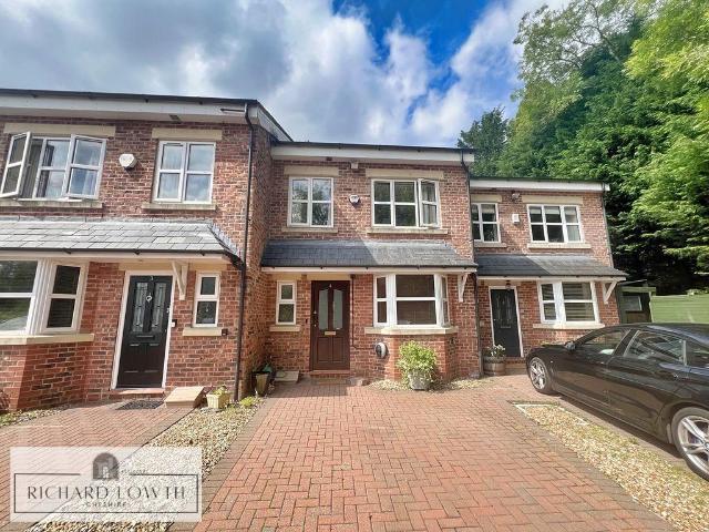 3 bedroom mews for sale