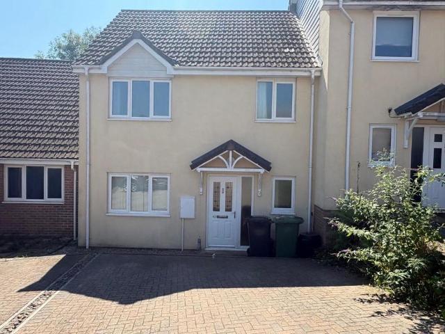 3 bedroom mews for sale