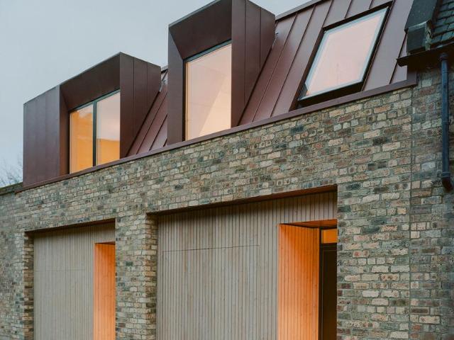 3 bedroom mews for sale