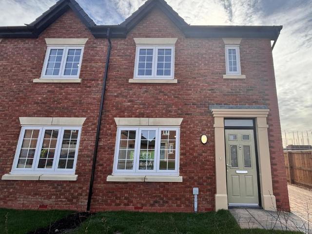 3 bedroom mews for sale