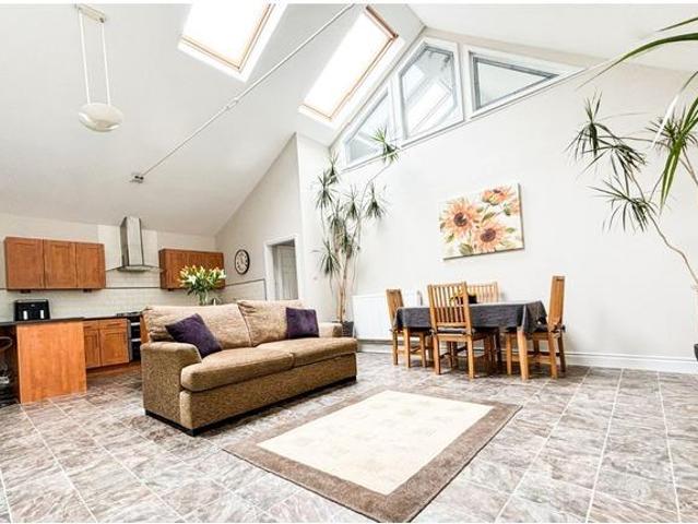 3 bedroom mews for sale, 19 Dewar Place Lane, West End, Edinbu.