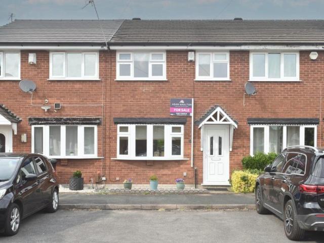3 bedroom mews for sale