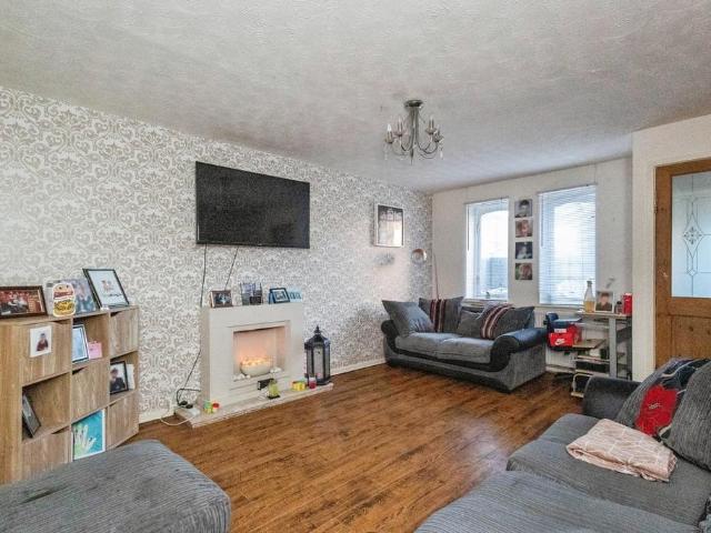 3 bedroom mews for sale