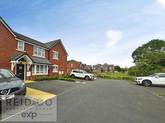 3 bedroom mews for sale