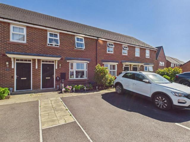 3 bedroom mews for sale