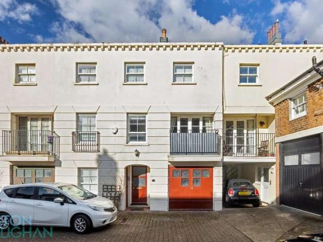 3 Bedroom Mews House