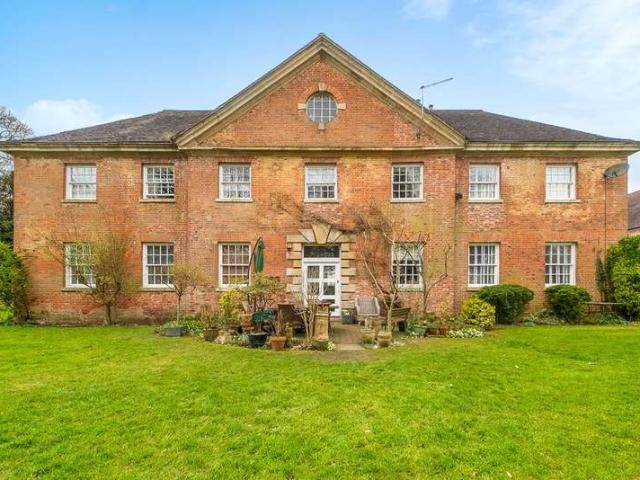 3 Bedroom Mews House